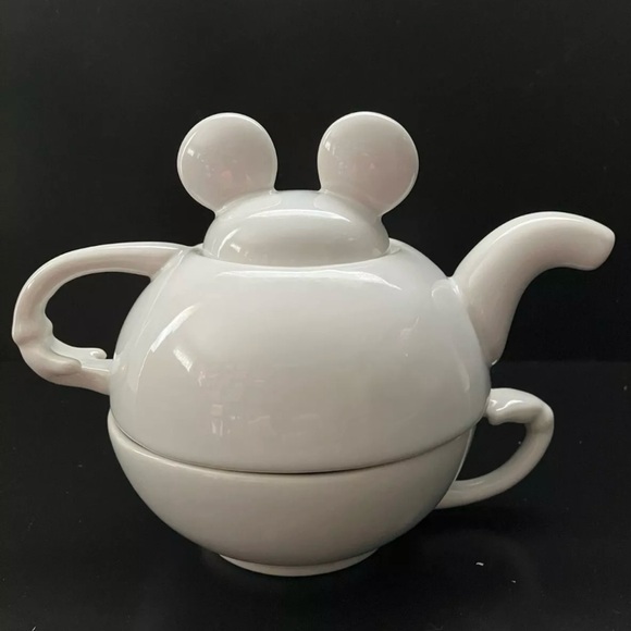 Disney | Dining | Disney Mickey Mouse Teapot Tea For One Teapot Cup Set ...